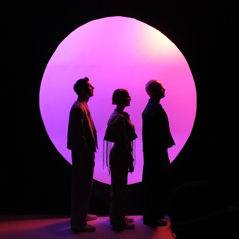 Moonchild Keeps ‘Waves’ Rolling With Lalah Hathaway, Chris Dave & Erin Bentlage On Double Single ...