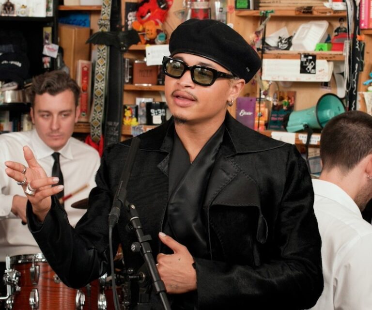 DESTIN CONRAD Makes His ‘Tiny Desk’ Debut, Releases New Single ‘NOTHING ...