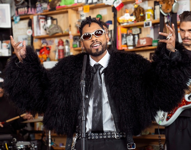 Miguel’s Return To NPR Music’s ‘Tiny Desk’ Is A ‘Sure Thing’ | SoulBounce