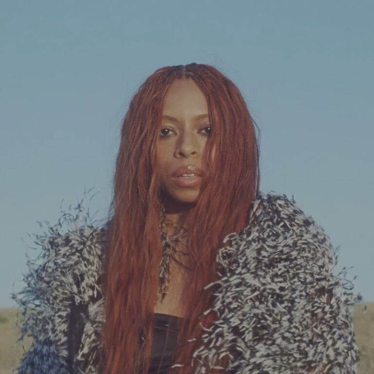 Ravyn Lenae Gives Us More To ‘Handle’ & Announces New Album ‘Blue ...